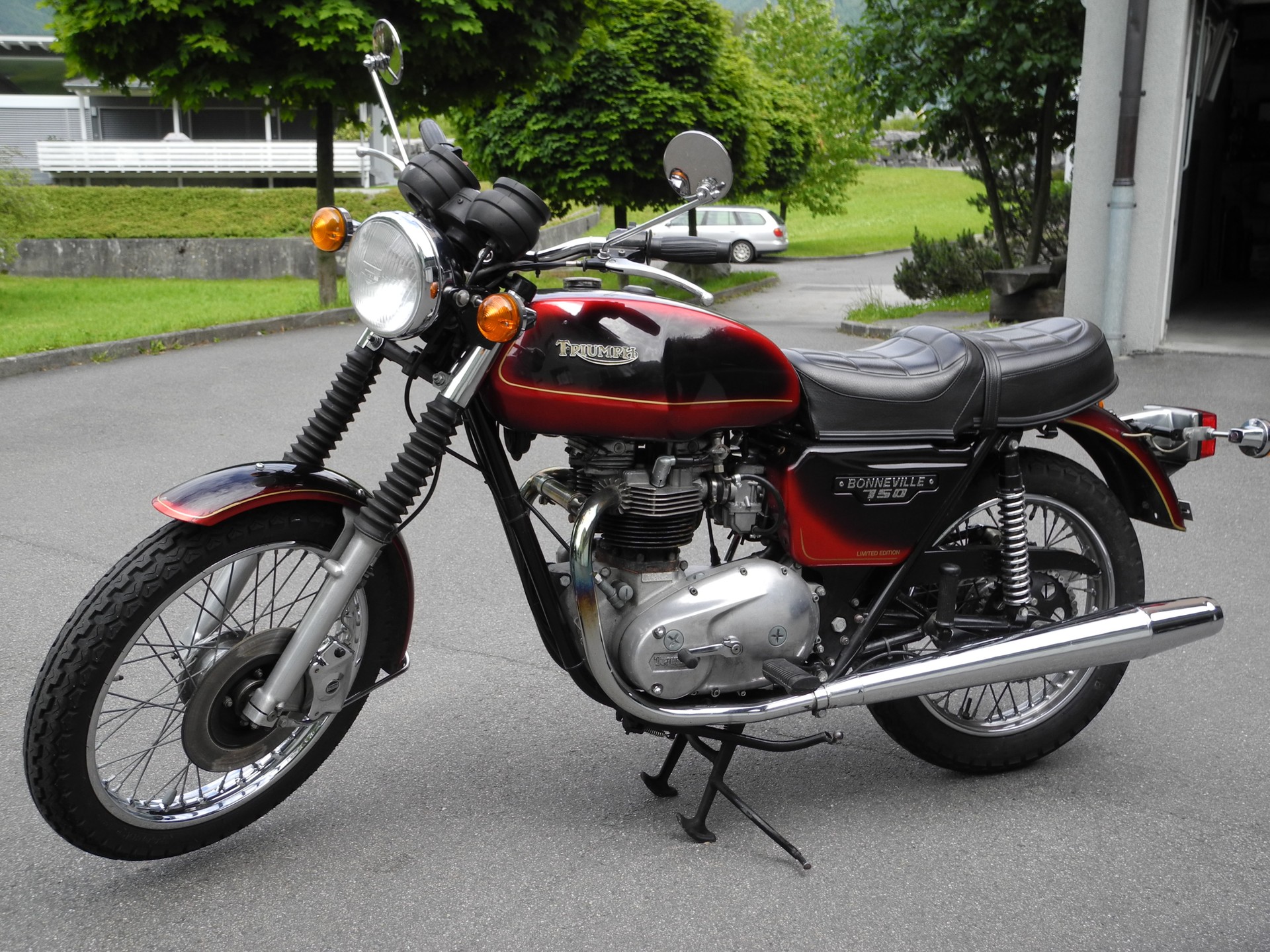 TRIUMPH Bonneville, Touring - Occasionen kaufen | MotoScout24