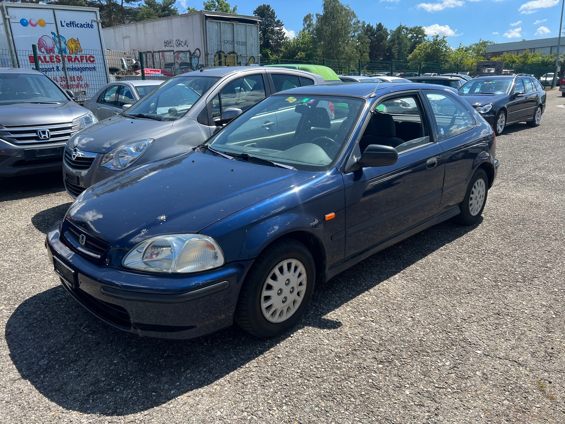 HONDA Civic 1.4i LS Kaufen