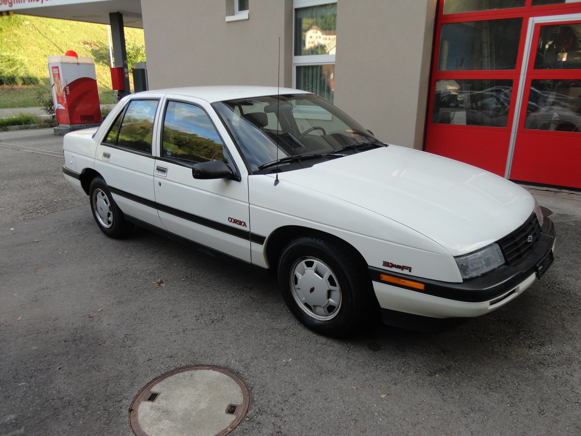 1990 Chevrolet Corsica 1990 Chevrolet Corsica LTZ Commercial