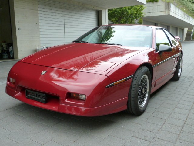 Pontiac Fiero Performance