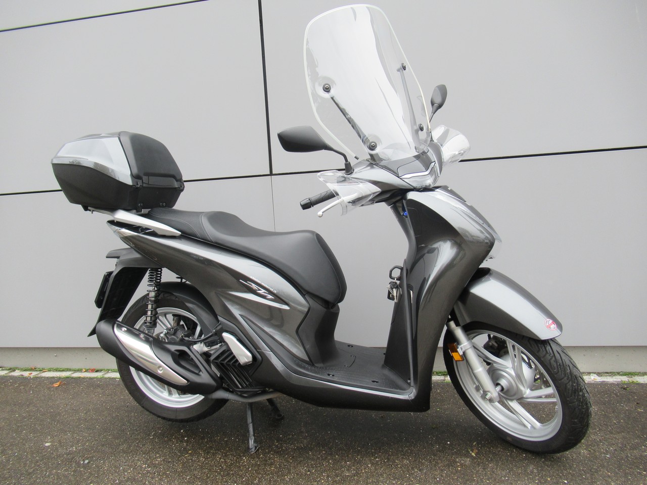 HONDA, Roller - Occasionen kaufen | MotoScout24