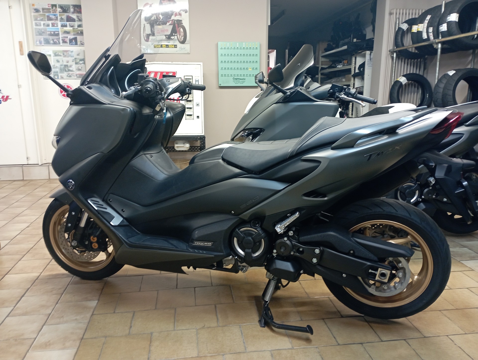 Flory Motos SA | MotoScout24